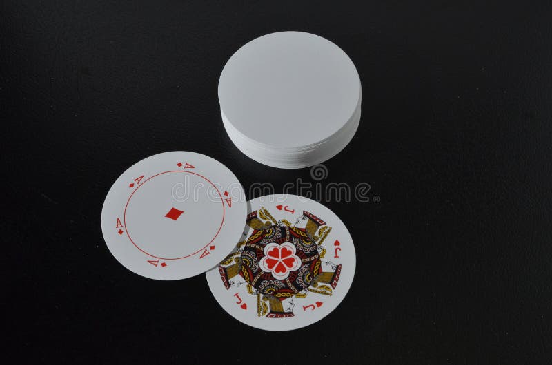 Circle Deck of Playing Cards Stock Image - Image of heap, retro: 53135865
