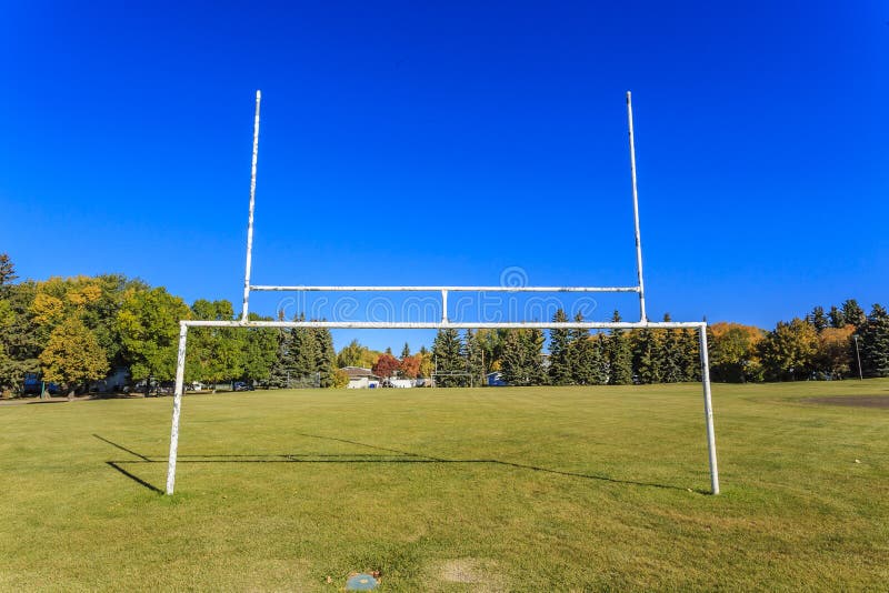 Circle Drive & Highway 16 Stock Image - Image of grass, tree: 181522451