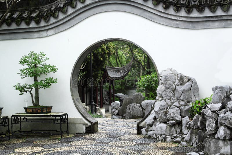 Circle Entrance of Chinese Garden Stock Photo - Image of architecture ...