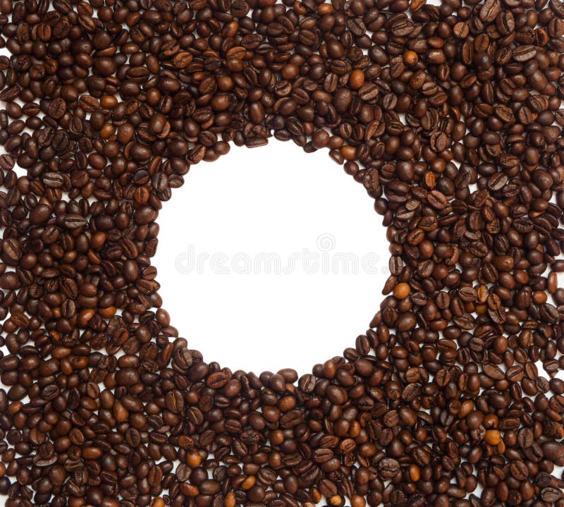 Circle Frame of Coffee Beans Isolated on White Background, Copy Space ...