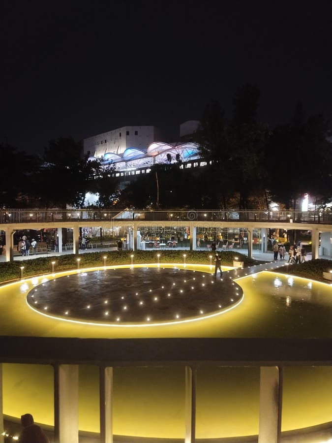 Circle Hope in the Middle of the Water Shine Stock Photo - Image of ...