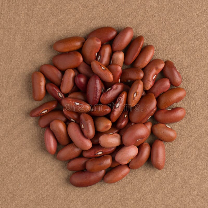 Circle of red beans stock photo. Image of healthy, uncooked - 143000632
