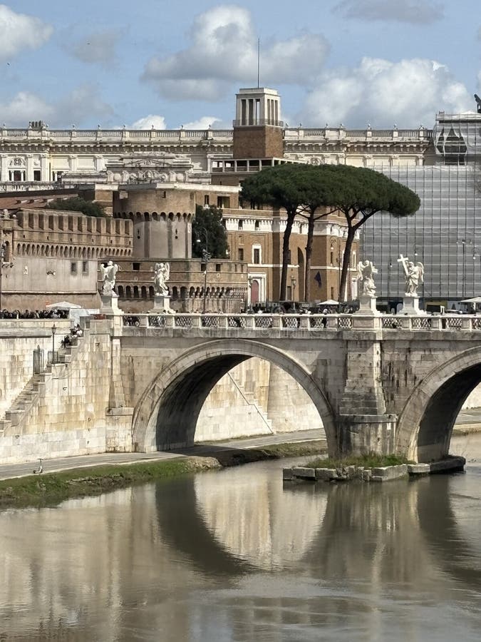 Circle Reflection of Ancient Bridge in Tibrus Roma Stock Image - Image ...