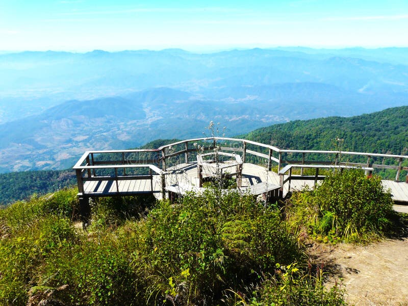 Circle Wooden Bridge on Mountain Stock Photo - Image of plain, horizon ...