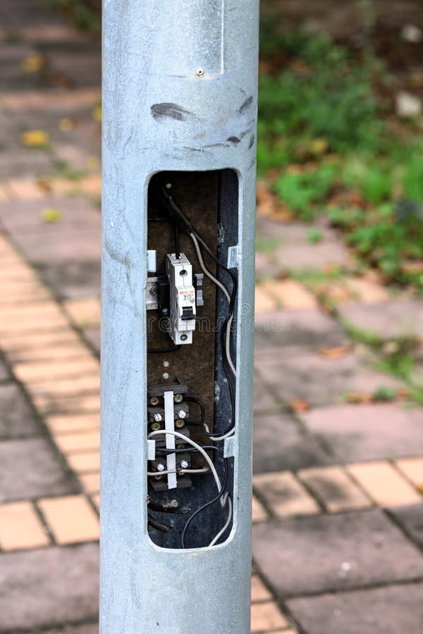 Circuit Breakers for Protection of Electrical Loads Installed in Old ...