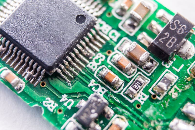 Circuito Expuesto De Un Pendrive Imagen de archivo - Imagen de detalle ...