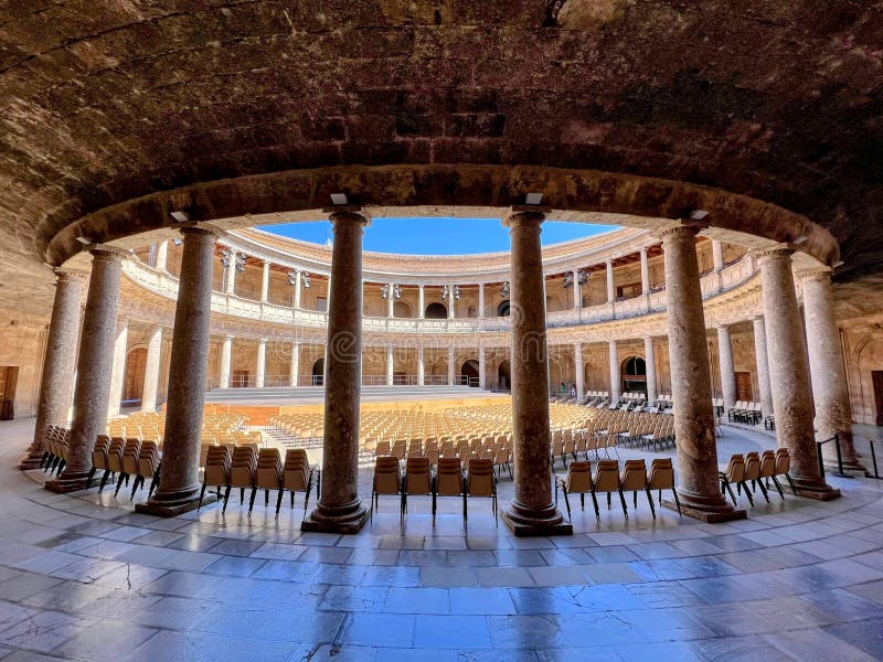 Circular Courtyard of Charles V Palace Stock Image - Image of daytime ...