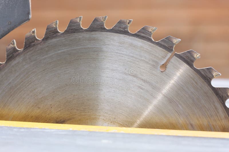 Circular Saw Blade Picture. Image: 6513332