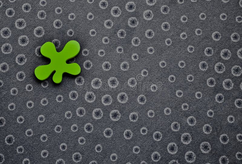 Circunda O Fundo Com a Forma Verde Irregular Foto de Stock - Imagem de ...