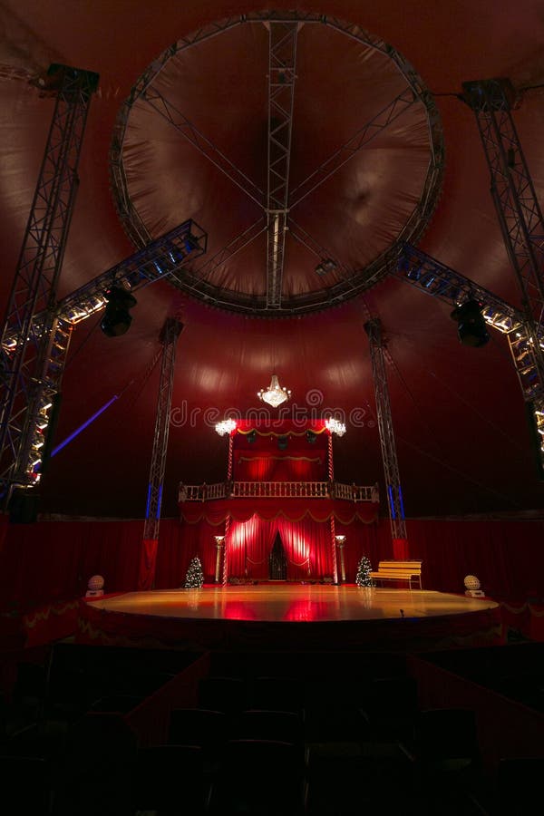 Circus editorial stock image. Image of worker, magic - 45834469