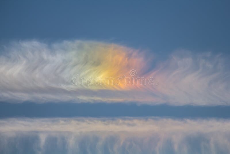 Cirrus fibratus stock photo. Image of shimmering, warm - 37076668