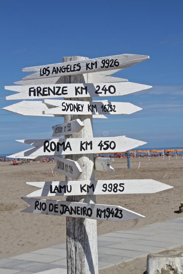 Cities Distance Arrow Signs Stock Photo - Image of path, belgium: 46171808