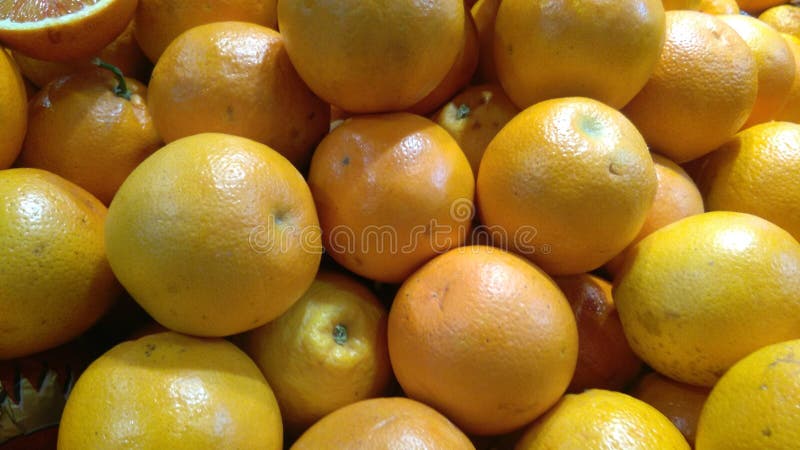 Citrusvrucht op vertoning stock foto. Image of vers, vertoning - 70650488