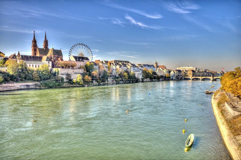 Città di Basilea immagine stock. Immagine di acqua, cattedrale - 52452465
