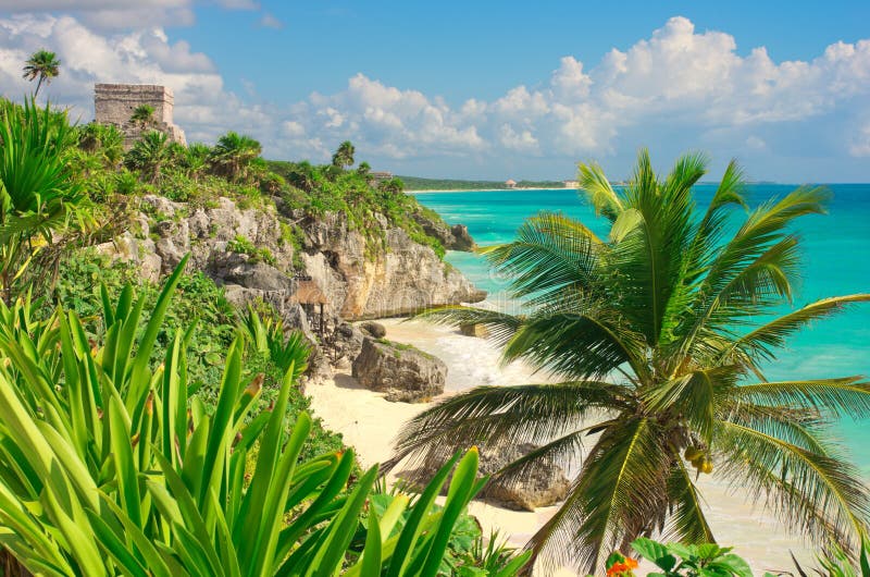 Città Mayan del tulum immagine stock. Immagine di mare - 16972359