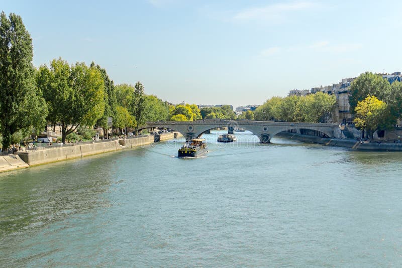 Senna River At Night, Photo Image A Beautiful Panoramic View Of Paris ...
