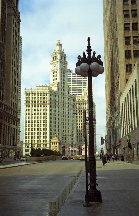 The city, Chicago, USA editorial stock image. Image of people - 84067624