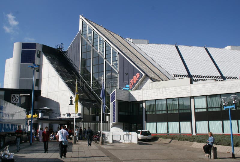 Building of the ROC in Lelystad Editorial Photo - Image of school ...