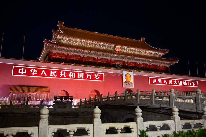 City lights editorial photography. Image of district - 209749877