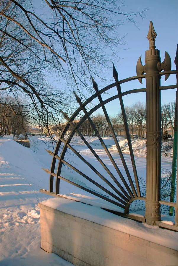 The City Park on a Cold Day in Winter Stock Image - Image of city ...