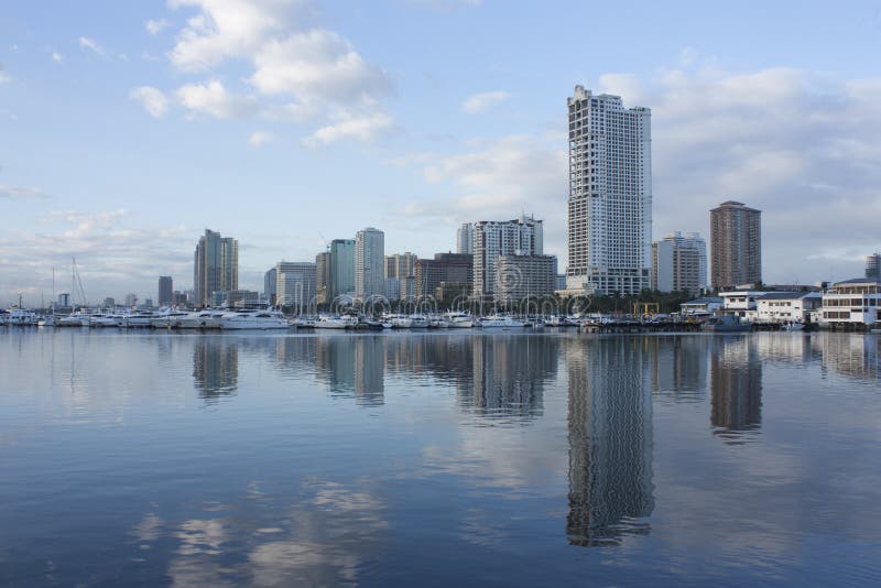 City reflection 1 editorial photography. Image of park - 67326532