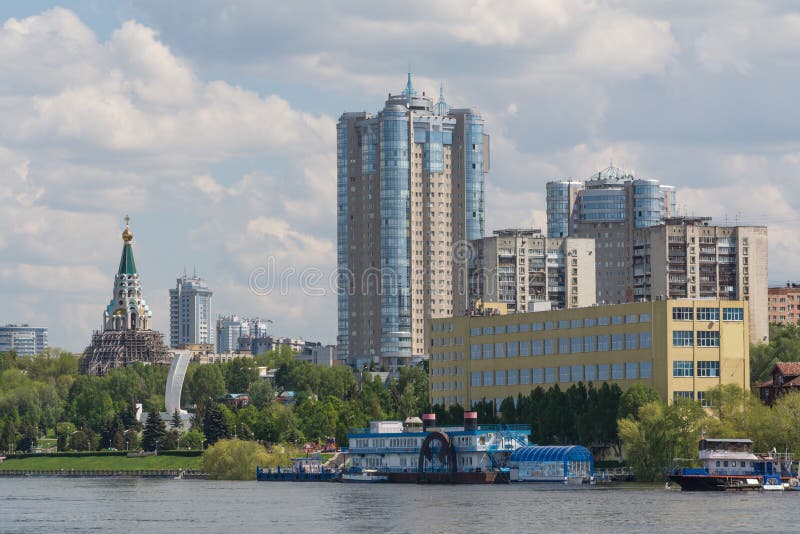 City of Samara with the Volga River Editorial Stock Photo - Image of ...