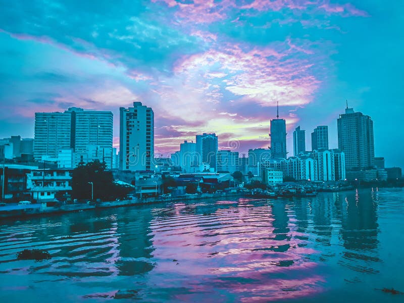 Manila Bay`s Sunset - Philippines Stock Image - Image of manila, yellow ...