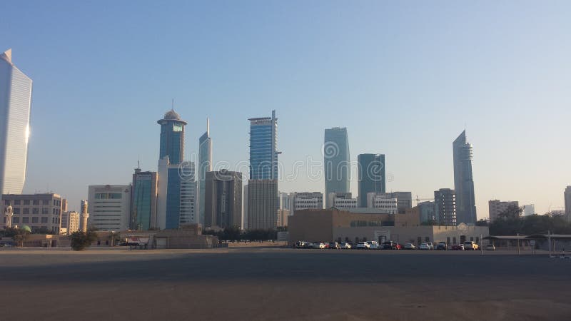 City Skyline editorial stock image. Image of sunny, building - 98221359