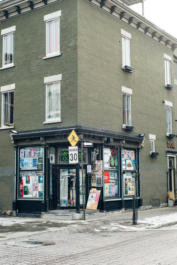 City Street View, Downtown of Montreal, Quebec, Canada - Dec, 2019 ...