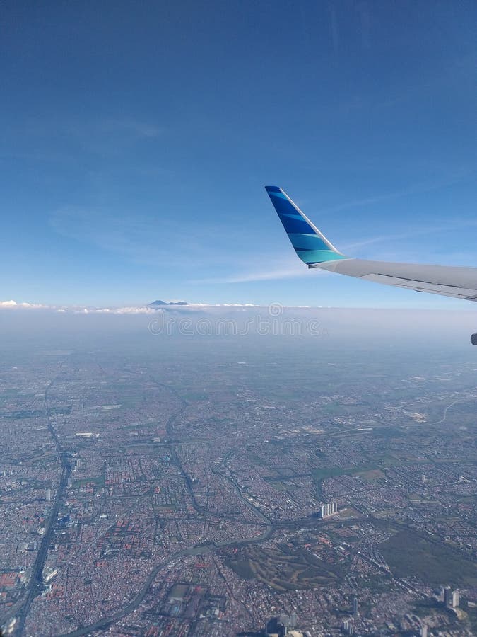 City View from the Blue Sky Air Plane Wing Editorial Image - Image of ...