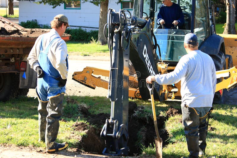 City Workers Digging editorial stock photo. Image of mover - 19378908