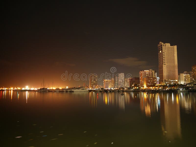 Cityscape at Manila Harbour Square Stock Image - Image of harbour ...