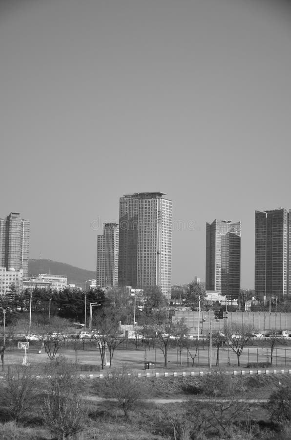 Cityscape editorial stock photo. Image of seoul, stairs - 81967678