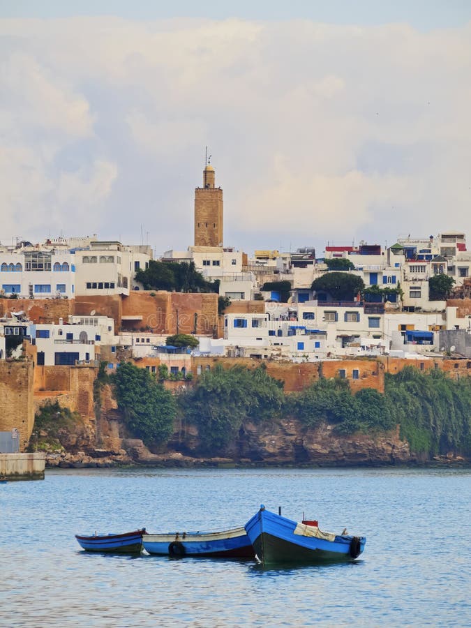 De Rivier En Medina Van Rabat Marokko Stock Foto - Image of ...
