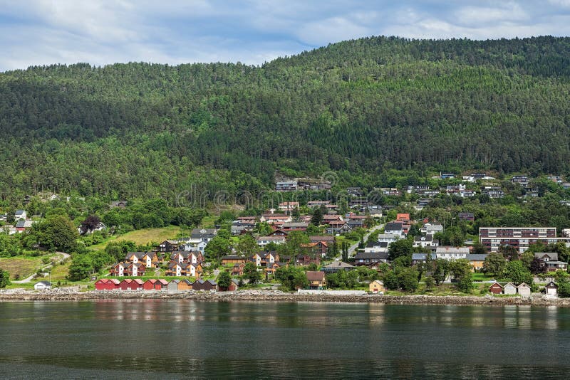 Panorama De La Ciudad De Molde, Noruega Foto de archivo - Imagen de ...