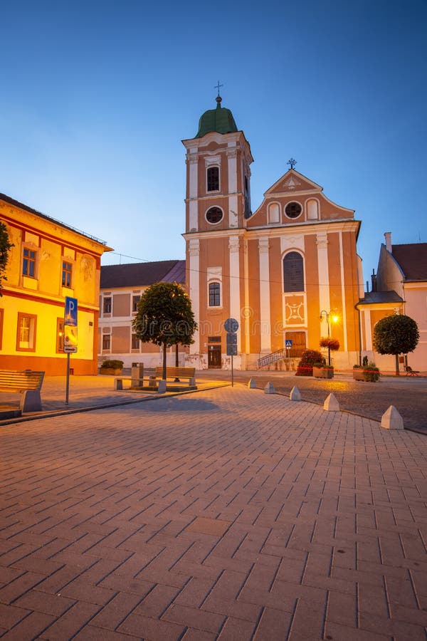 Ciudad De Roznava, Eslovaquia Imagen de archivo editorial - Imagen de ...