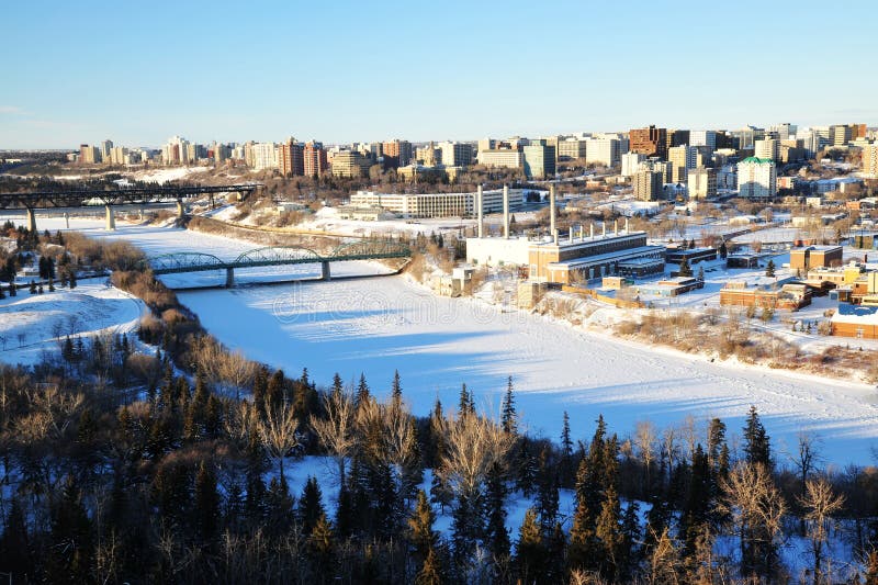 Ciudad Edmonton Del Invierno Foto de archivo - Imagen de ambiente ...