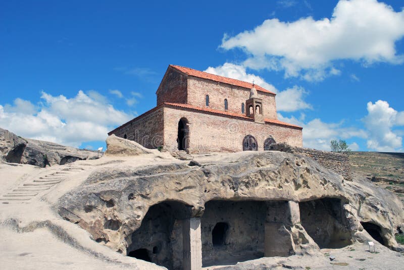 Ciudad Roca-cortada Antigua De Uplistsikhe Imagen de archivo - Imagen ...
