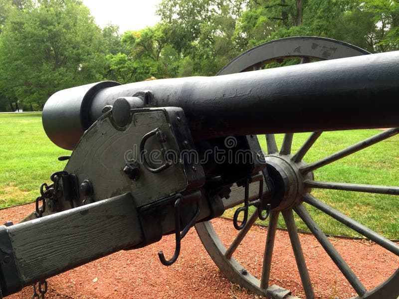 Right Up Artillery Stock Photos - Free & Royalty-Free Stock Photos from ...