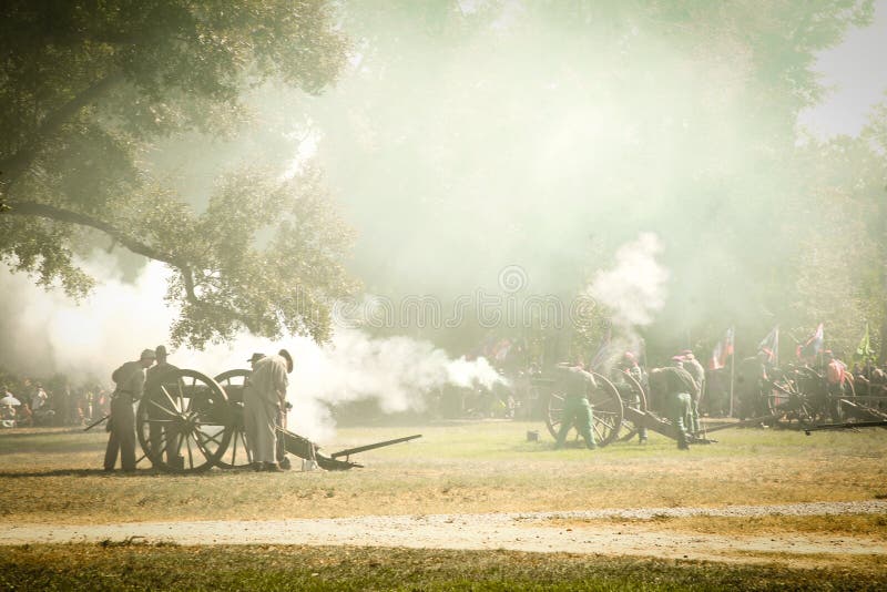 Civil War Canon Fire editorial stock photo. Image of gray - 22241188