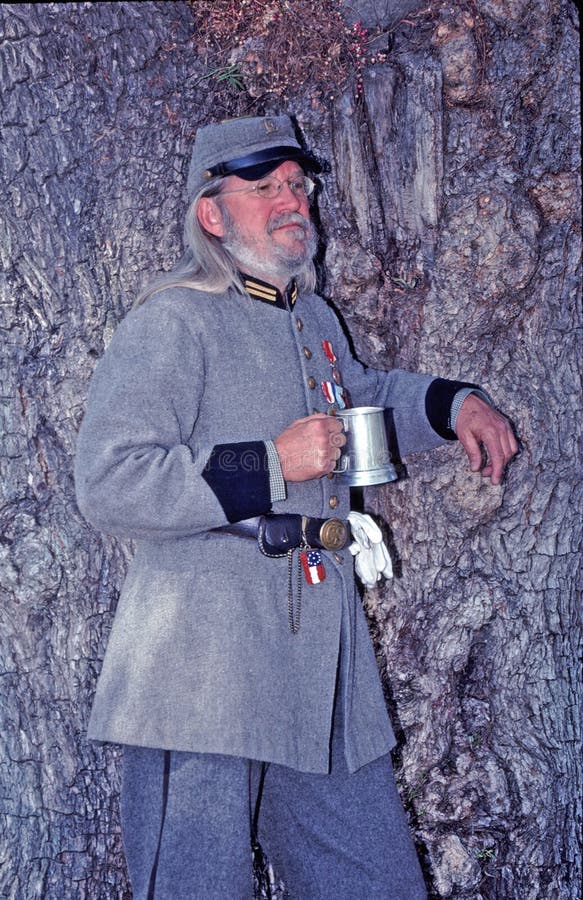 Civil War reenactor. editorial photography. Image of history - 72423522