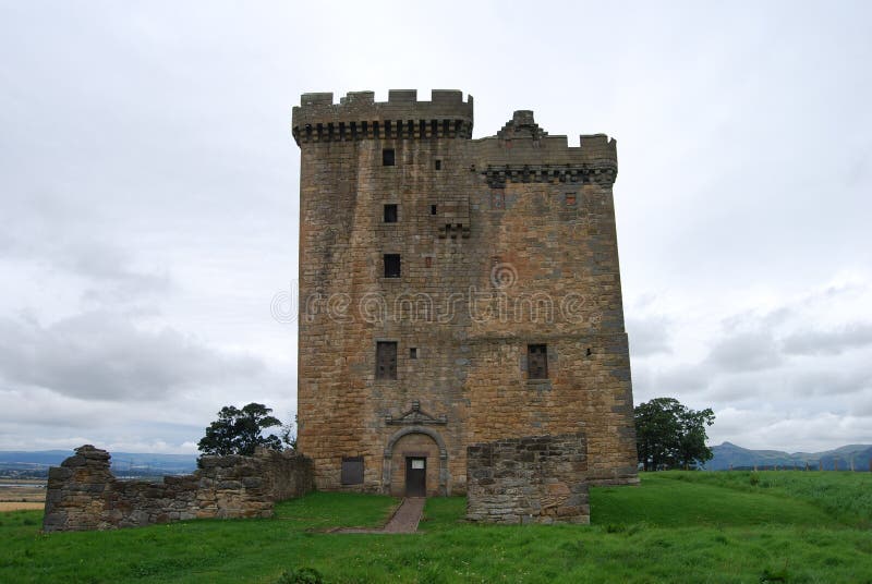 Clackmannan Tower stock photo. Image of turret, scotland - 17444094