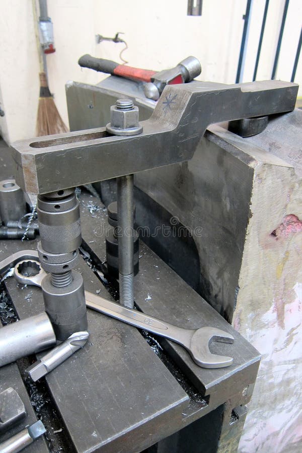 Clamp holder stock image. Image of holder, indoors, engineering - 73910591