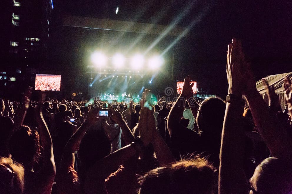 Clapping hands at concert editorial photography. Image of music - 55578422