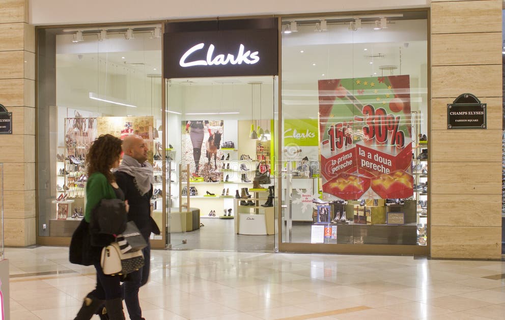 Clarks store editorial image. Image of indoors, store - 22511405