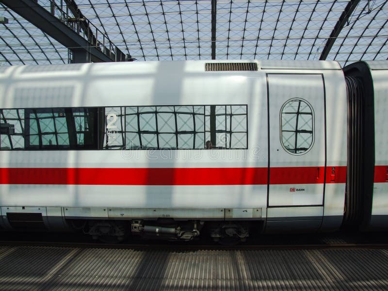 Class 401 DB ICE High Speed Train in Berlin Central Terminal Editorial ...