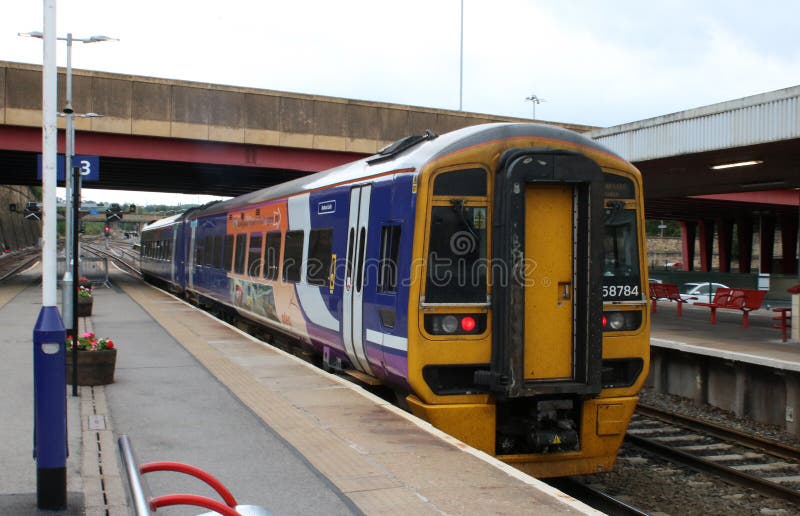 Class 158 Dmu Train Bradford Interchange Station Editorial Stock Photo ...