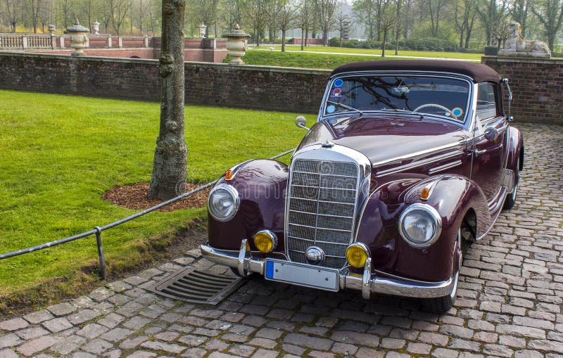 Classic Car in Castle Courtyard Stock Image - Image of castle ...