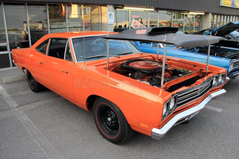 874 Classic Orange Muscle Car Stock Photos - Free & Royalty-Free Stock ...