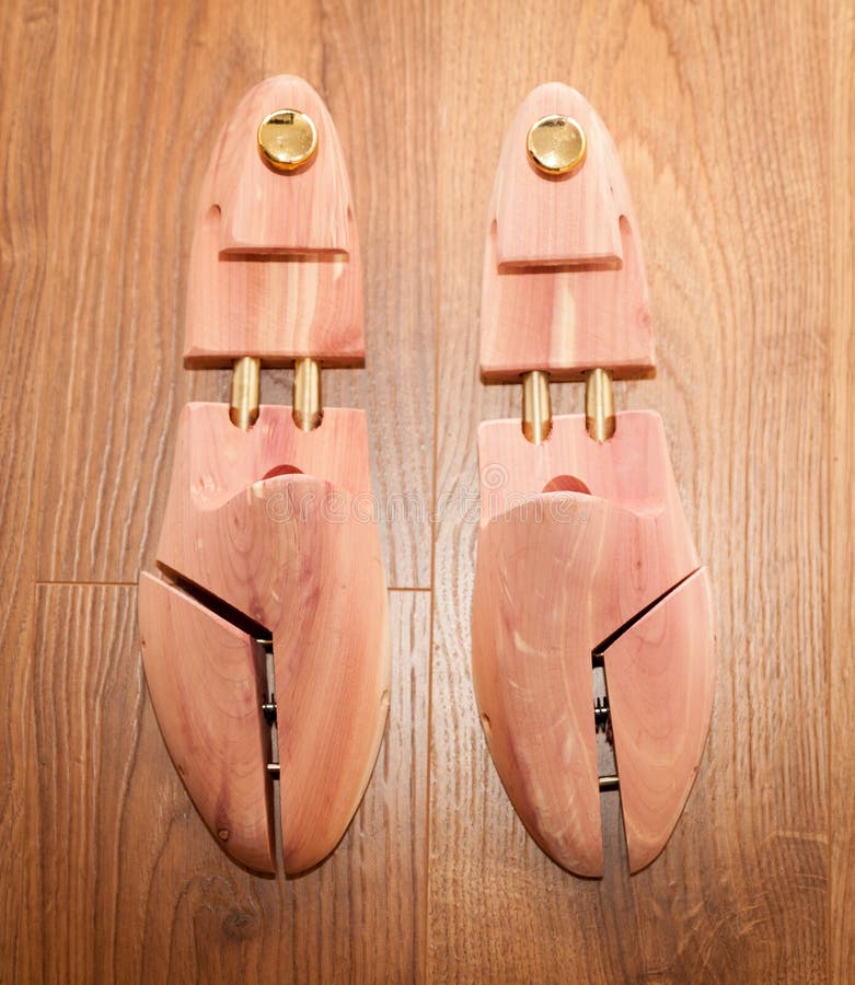 Classic Cedar Wood Shoe Trees Stock Image - Image of retro, cedar: 66471115
